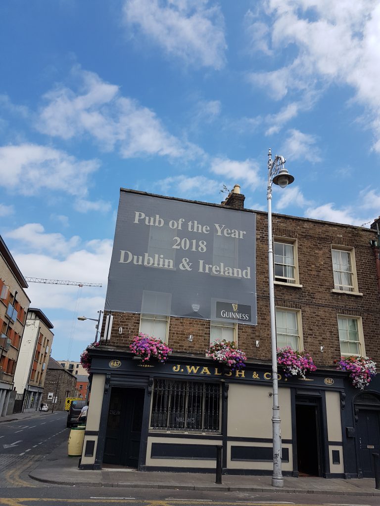 News - Walsh's wins RAI's 'Pub of the Year' Award - EVG